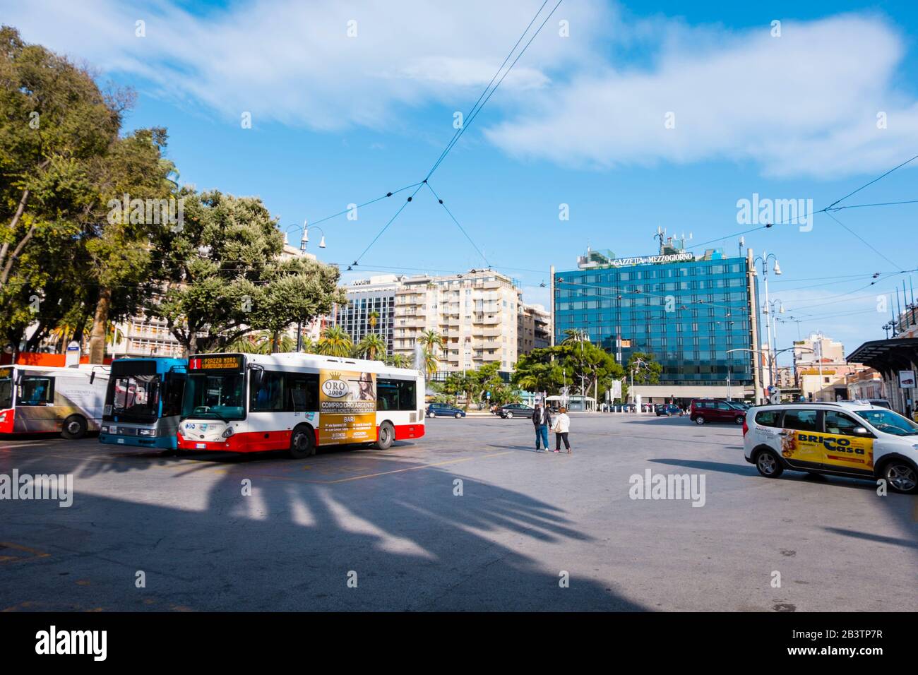 Piazza Aldo Moro, Bari, Puglia, Italy Stock Photo - Alamy