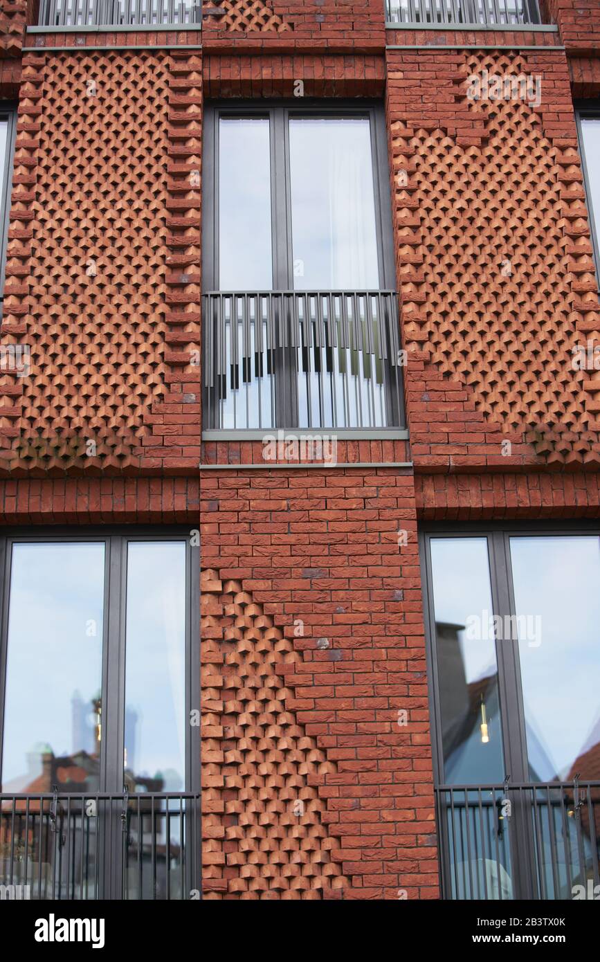 Red brick ceiling brick pattern hi-res stock photography and images - Alamy