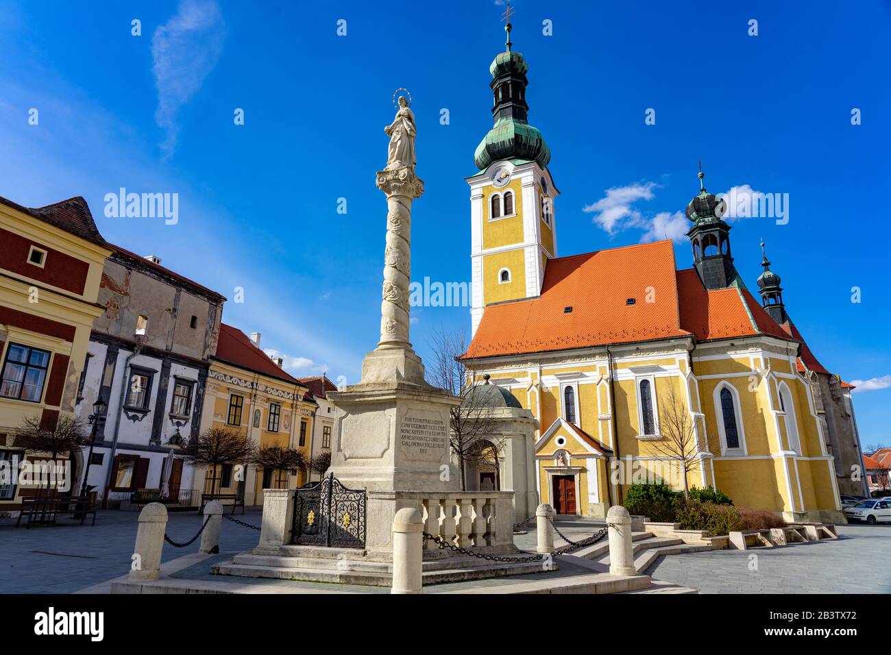 Old town square hungary hi-res stock photography and images - Alamy