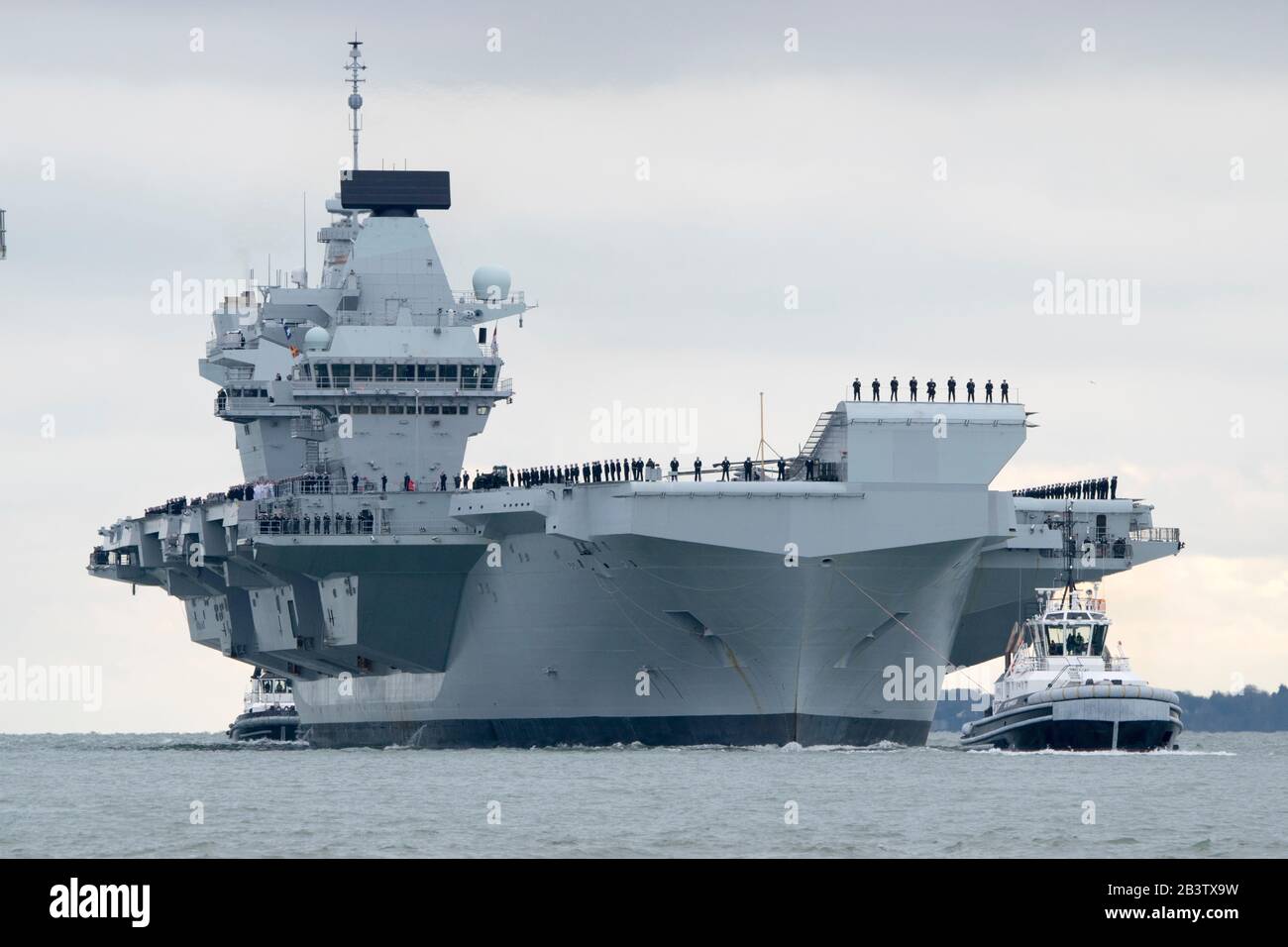 Hms prince of wales hi-res stock photography and images - Alamy