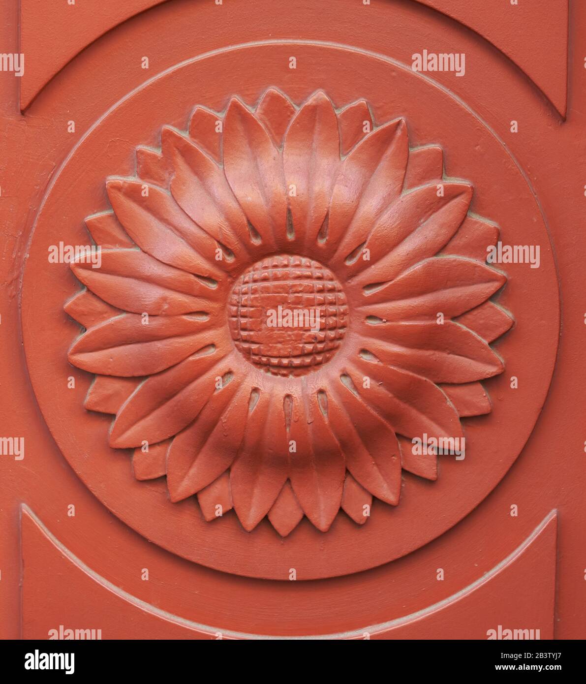 carved wooden pattern. Floral wood carving Stock Photo - Alamy