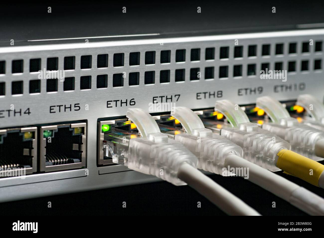 Network lan patch panel hi-res stock photography and images - Alamy