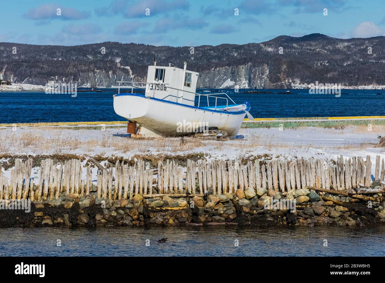 1600s boat hi-res stock photography and images - Alamy