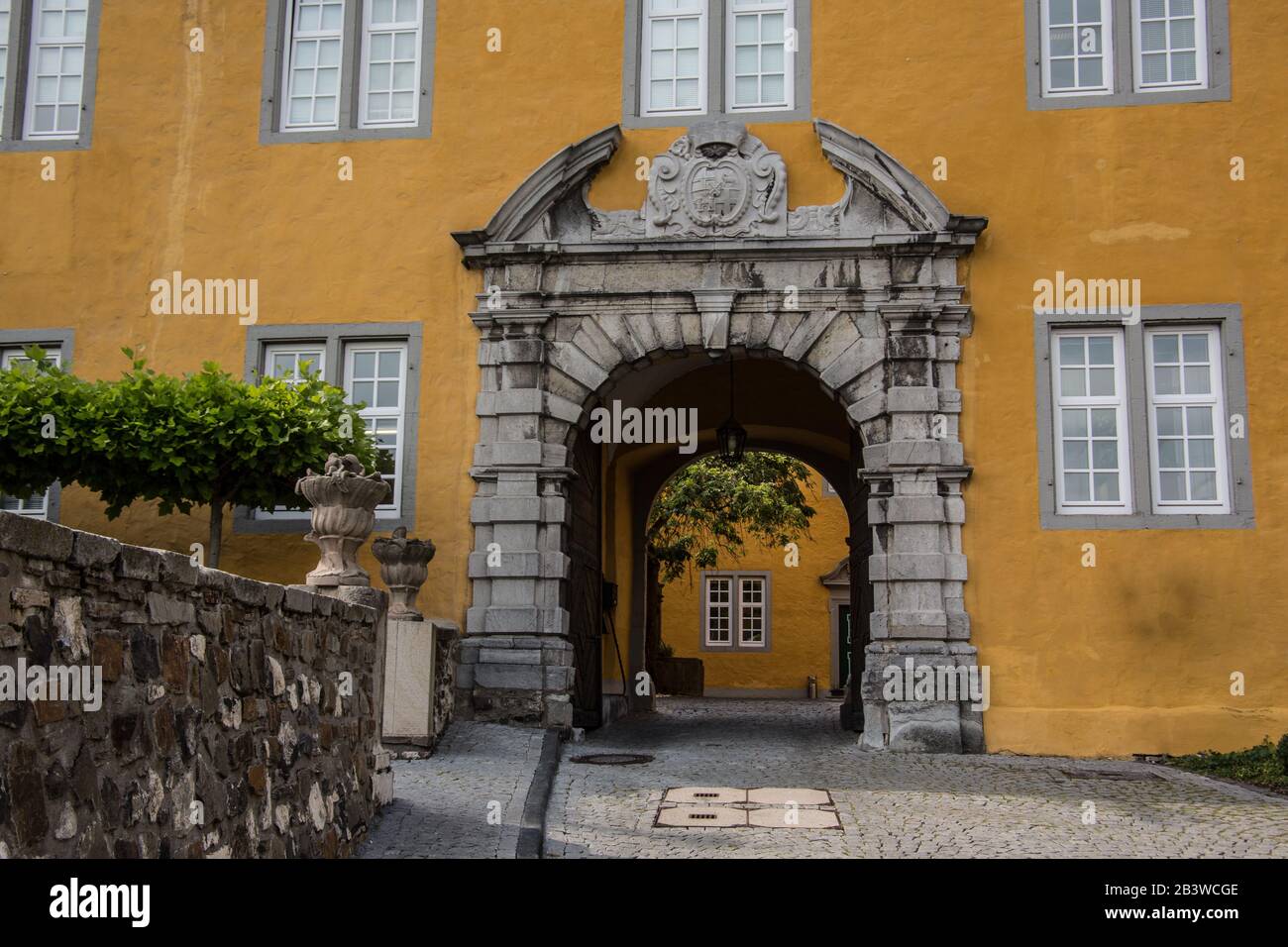 Montabaur castle hi-res stock photography and images - Alamy