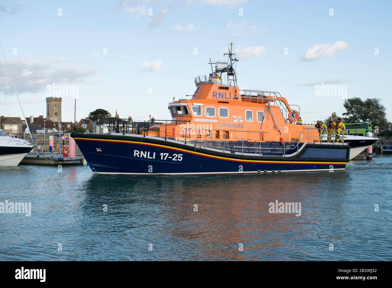 Severn class lifeboat hi-res stock photography and images - Alamy
