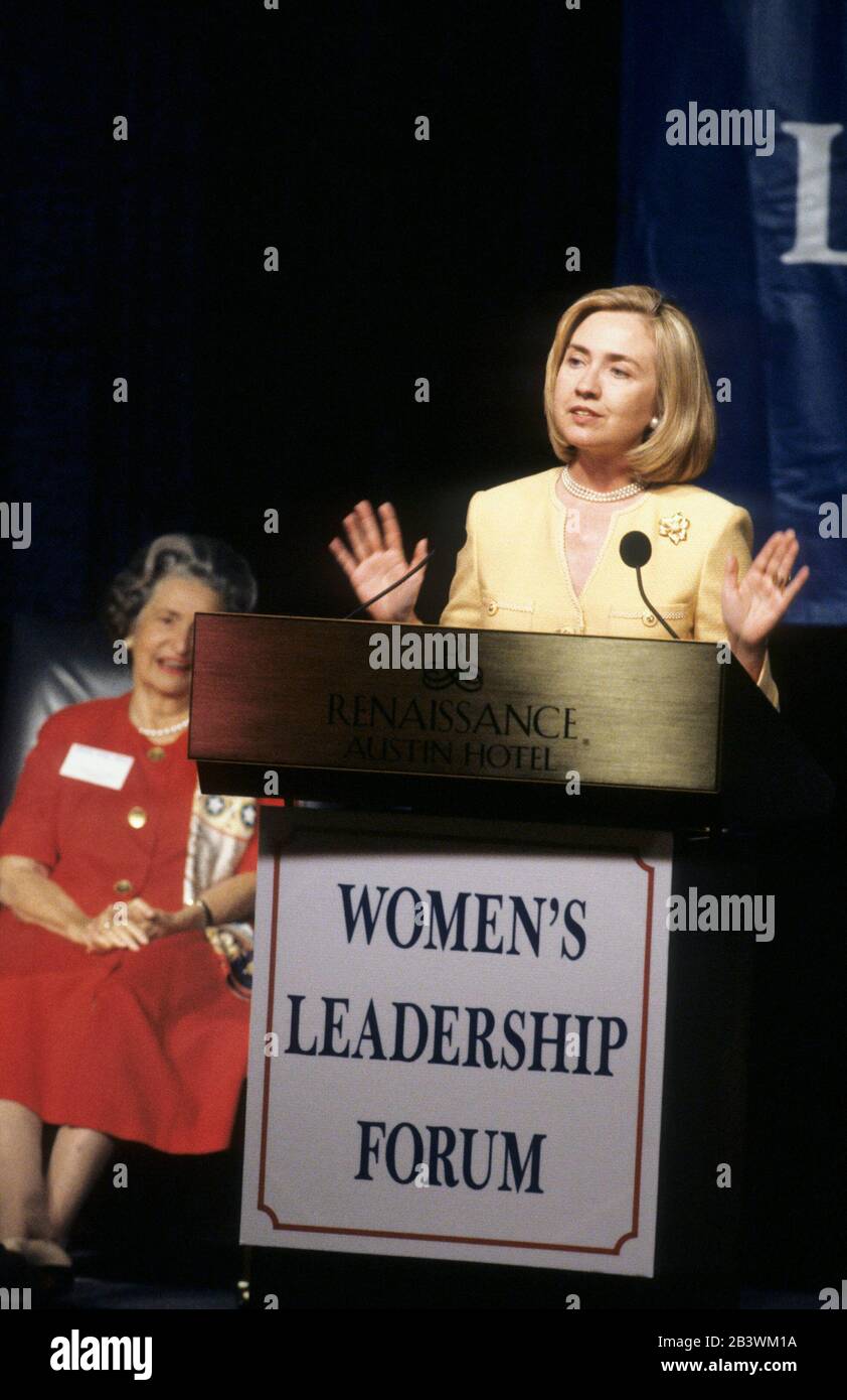 Austin, Texas USA 1992: Hillary Clinton giving speech at the University ...