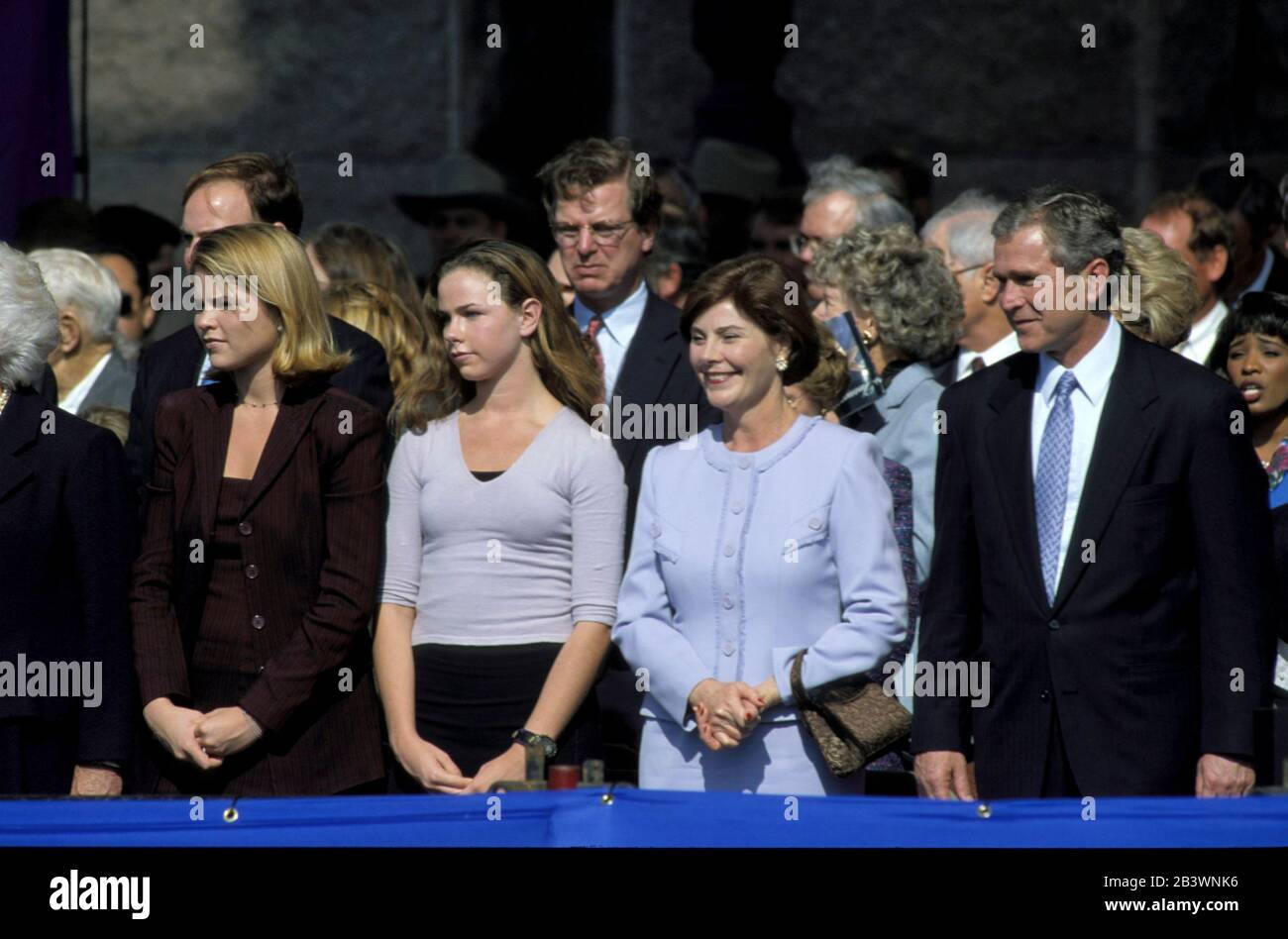 Austin, Texas USA, Jan. 19, 1999: From right, Texas Gov. George W. Bush ...
