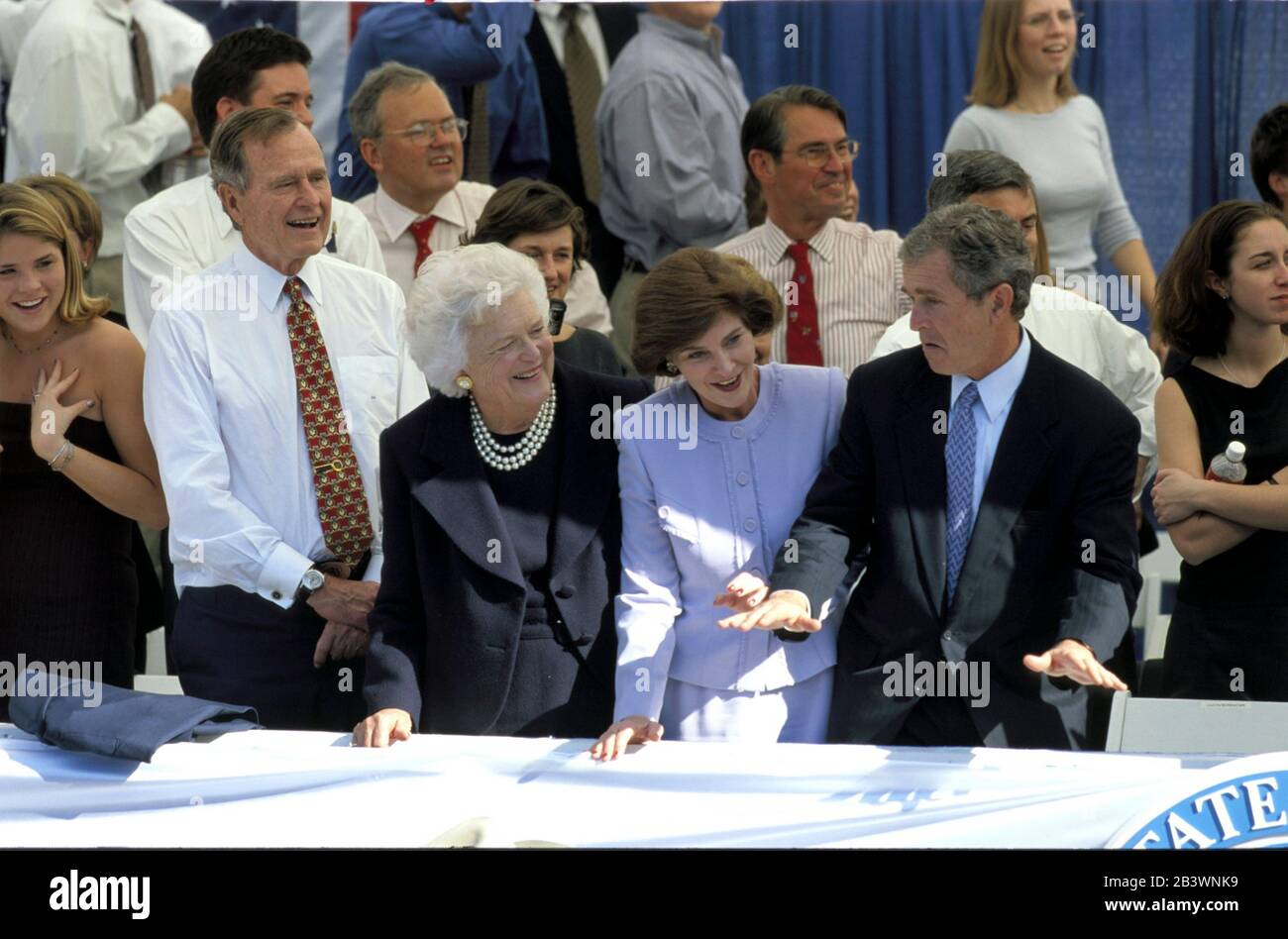 Politician with family hi-res stock photography and images - Alamy