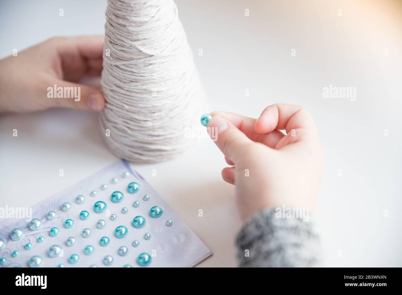 Green felt christmas trees hi-res stock photography and images - Alamy