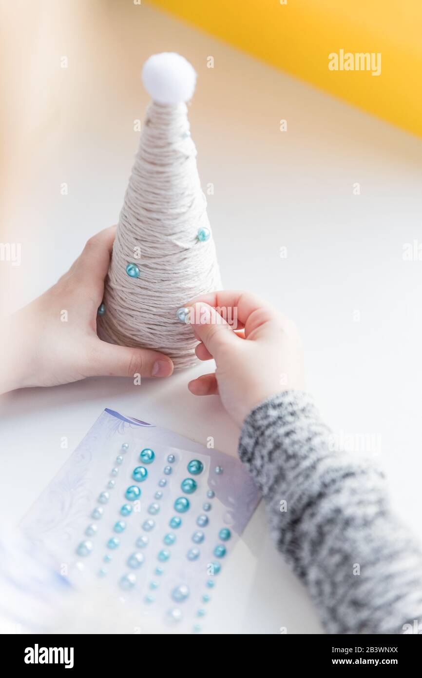 Christmas trees made of felt hi-res stock photography and images - Alamy