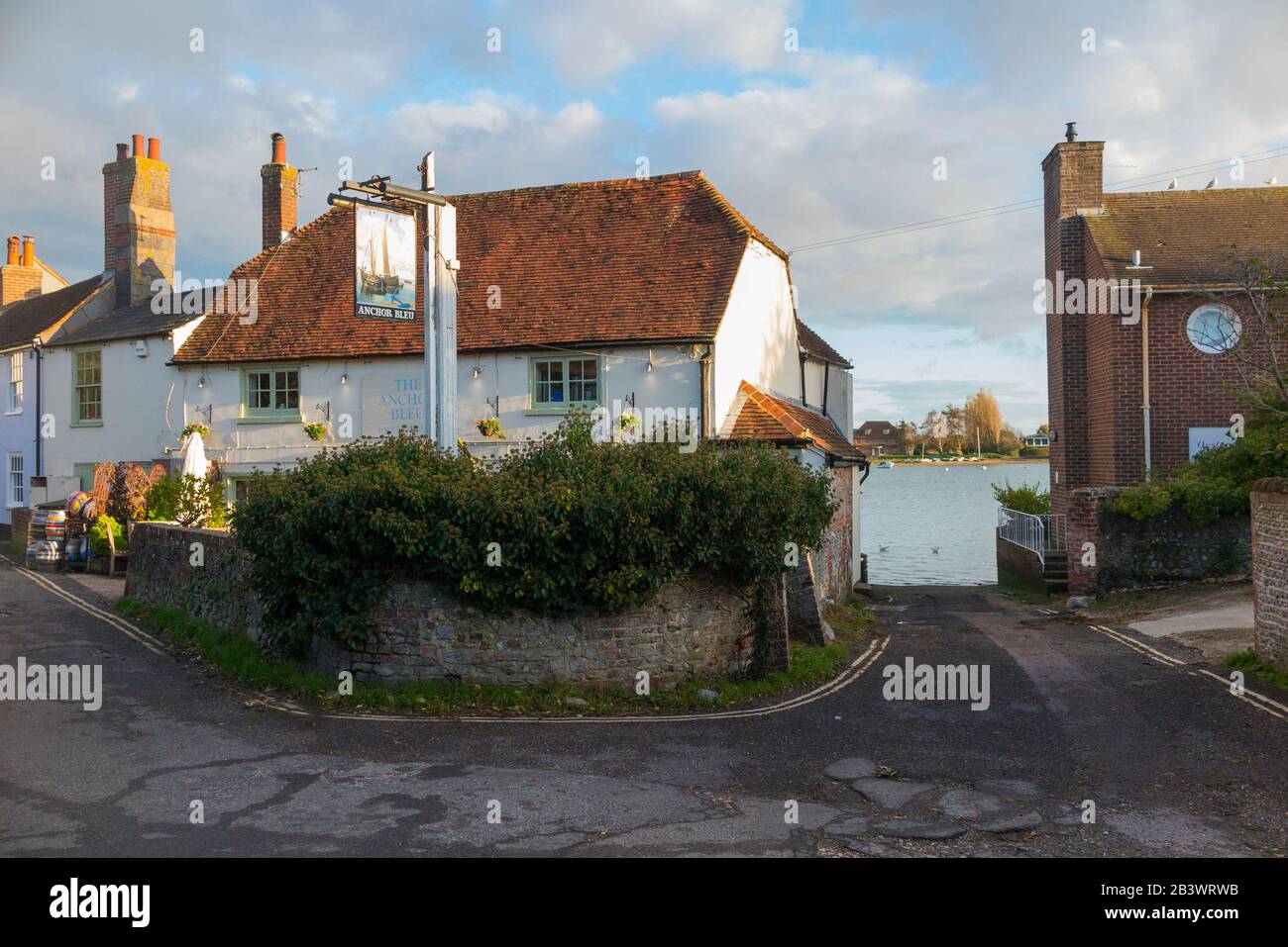 Bosham blue anchor hi-res stock photography and images - Alamy