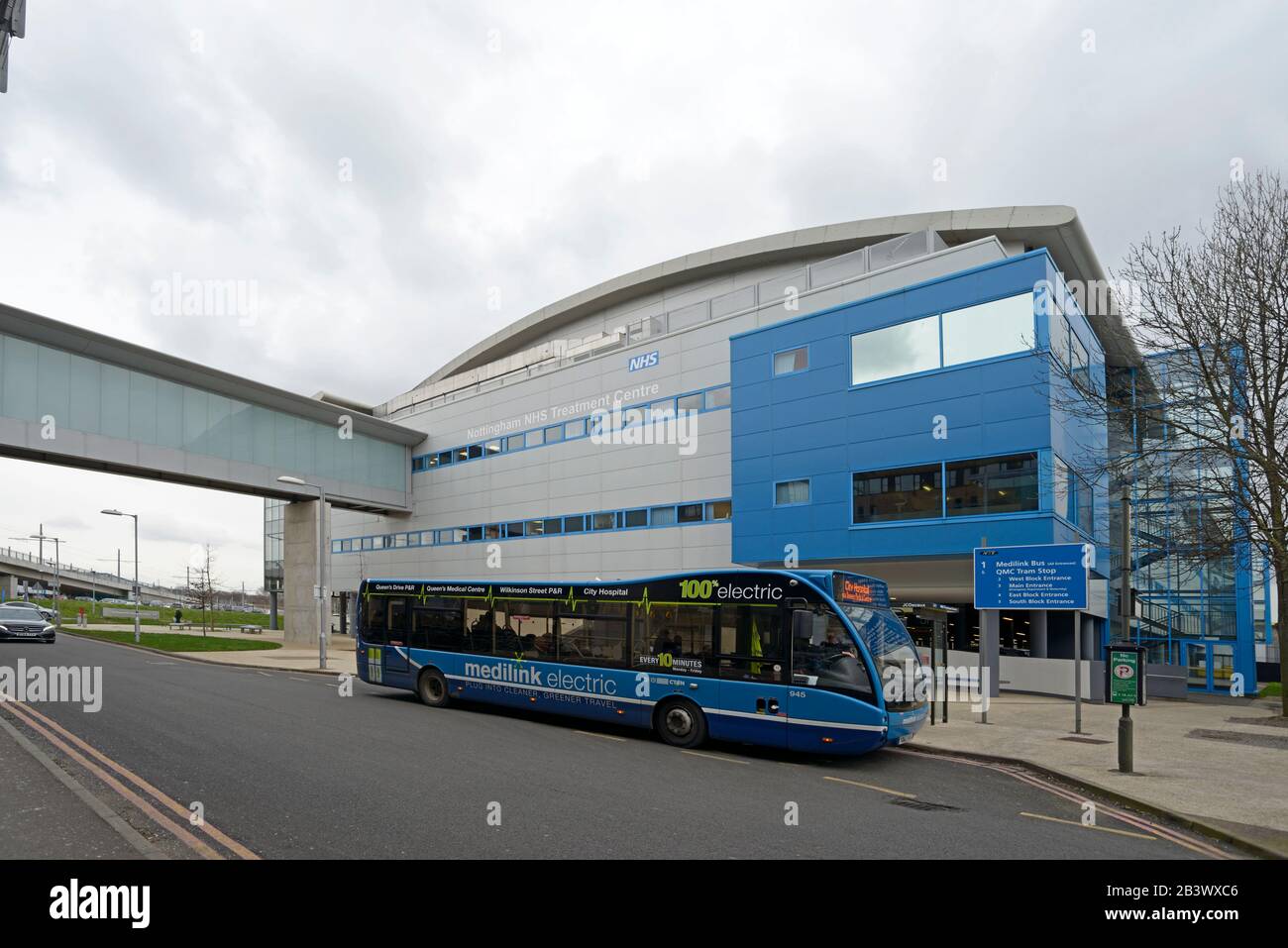 Nhs treatment centre queens medical centre qmc hi-res stock photography ...