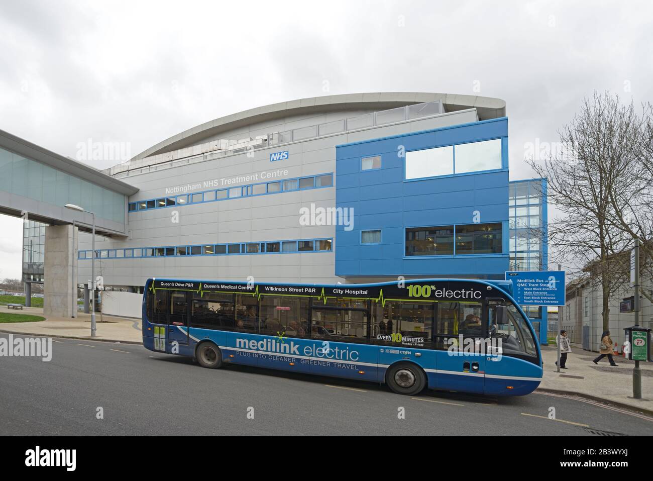 Queens Medical Centre Nottingham High Resolution Stock Photography and ...