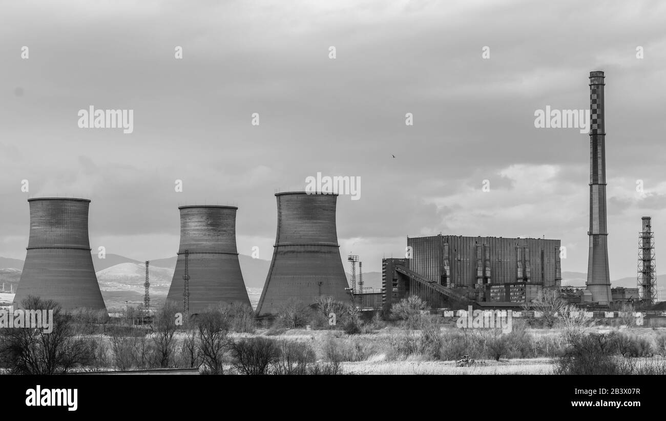 Thermal Coal Power plant BW Stock Photo - Alamy