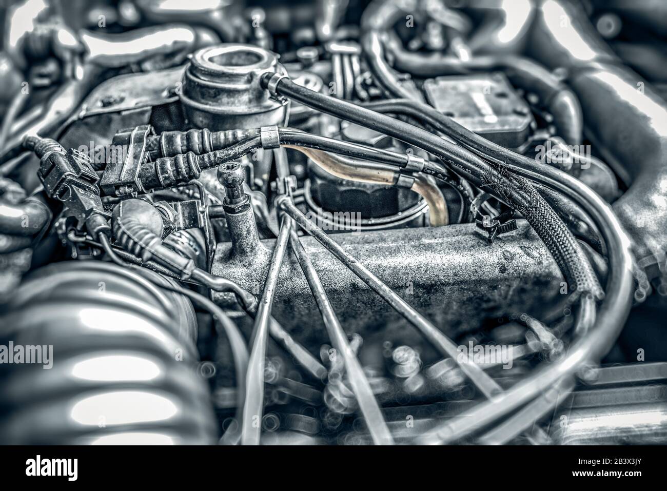 Disassembled engine of an old car. Auto repair Stock Photo - Alamy