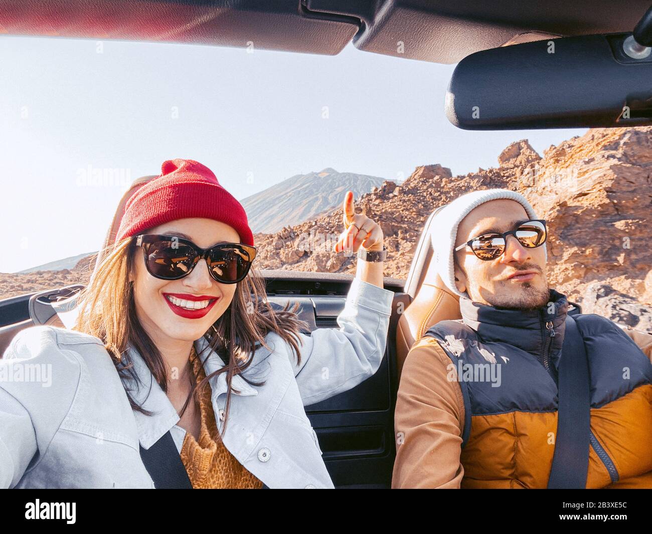 Car selfie driver hi-res stock photography and images - Alamy