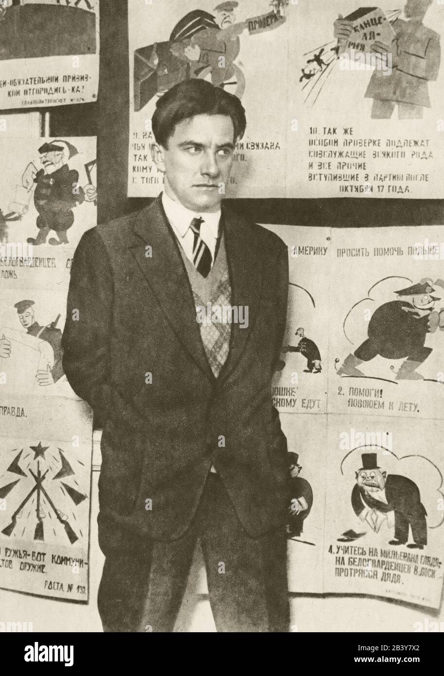 Vladimir mayakovsky soviet poet hi-res stock photography and images - Alamy
