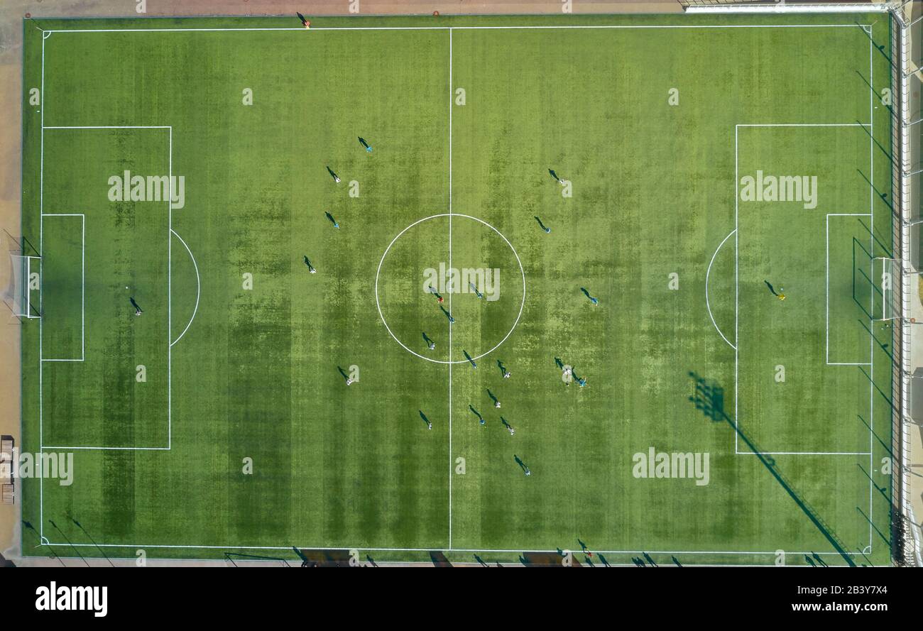 Football field night aerial hi-res stock photography and images - Alamy