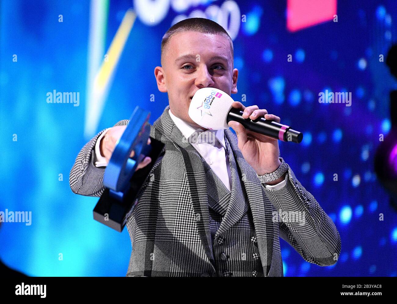 Rising star global awards hi-res stock photography and images - Alamy