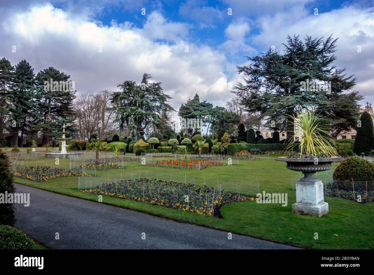 Brodsworth hall and gardens hi-res stock photography and images - Alamy