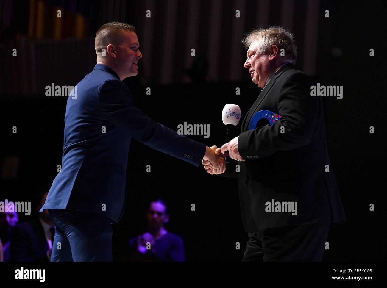 Lbc award britains bravest police officer global awards 2020 hi-res ...