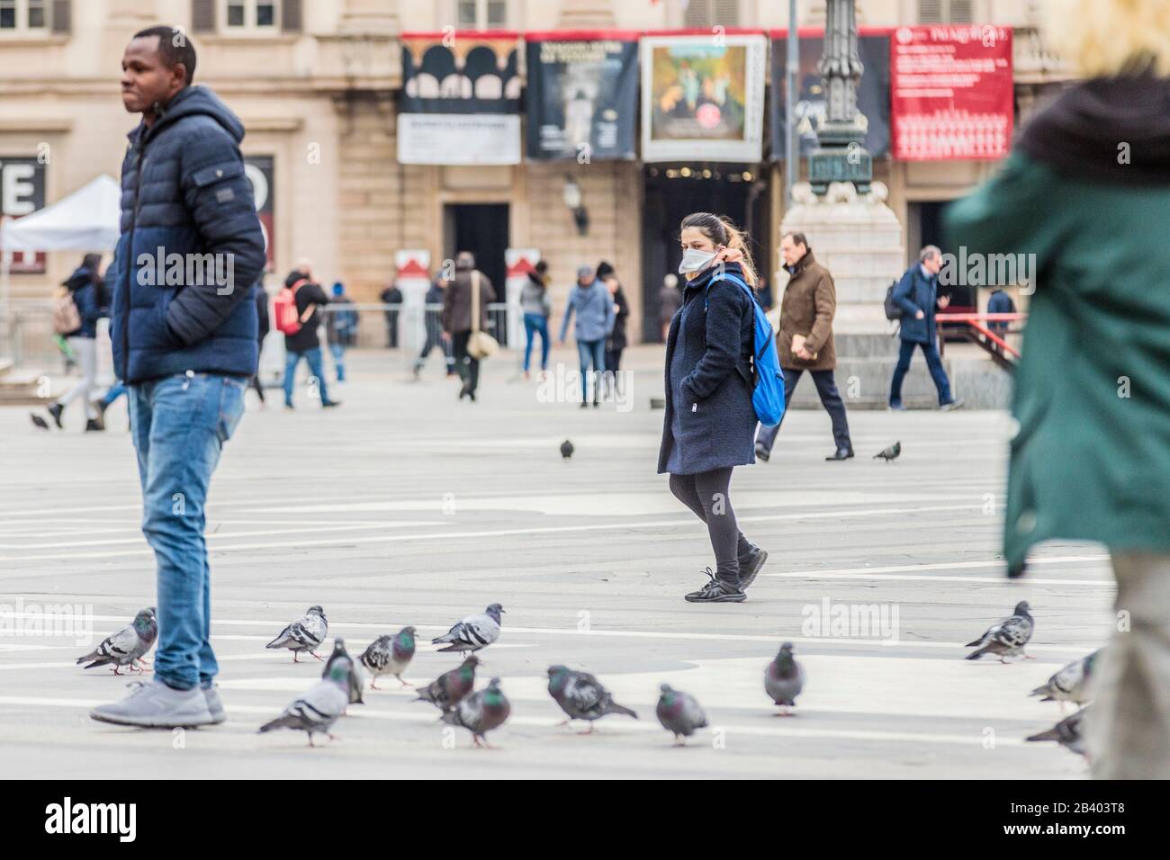 Corona virus at fashion week hi-res stock photography and images - Alamy