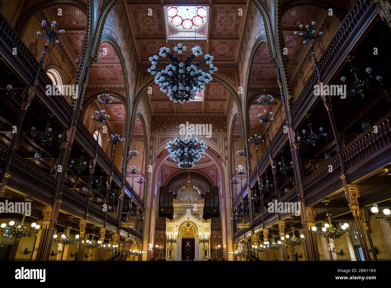 Hungary, Budapest. Architecture. Dohany Street Synagogue Stock Photo ...