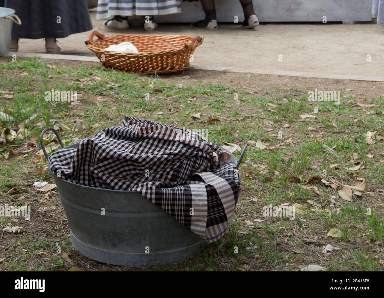 Vintage washing board hi-res stock photography and images - Alamy