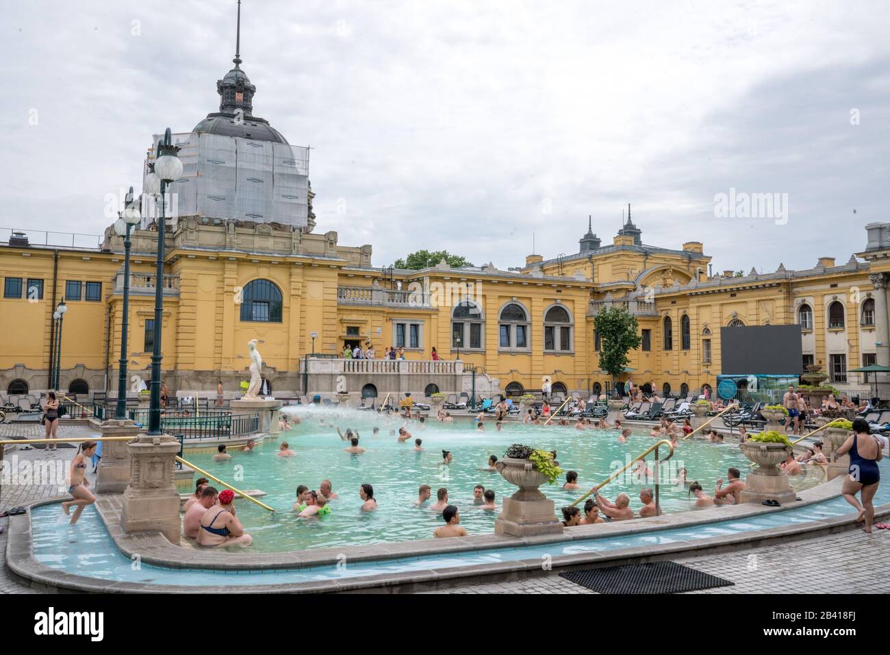 Hungary, Budapest, Szechenyi Spa thermal pools Stock Photo - Alamy