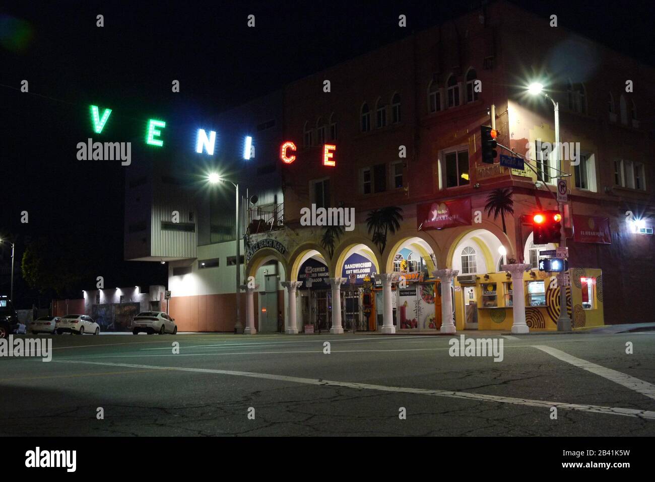 Venice Sign during Christmastime in CA Stock Photo - Alamy