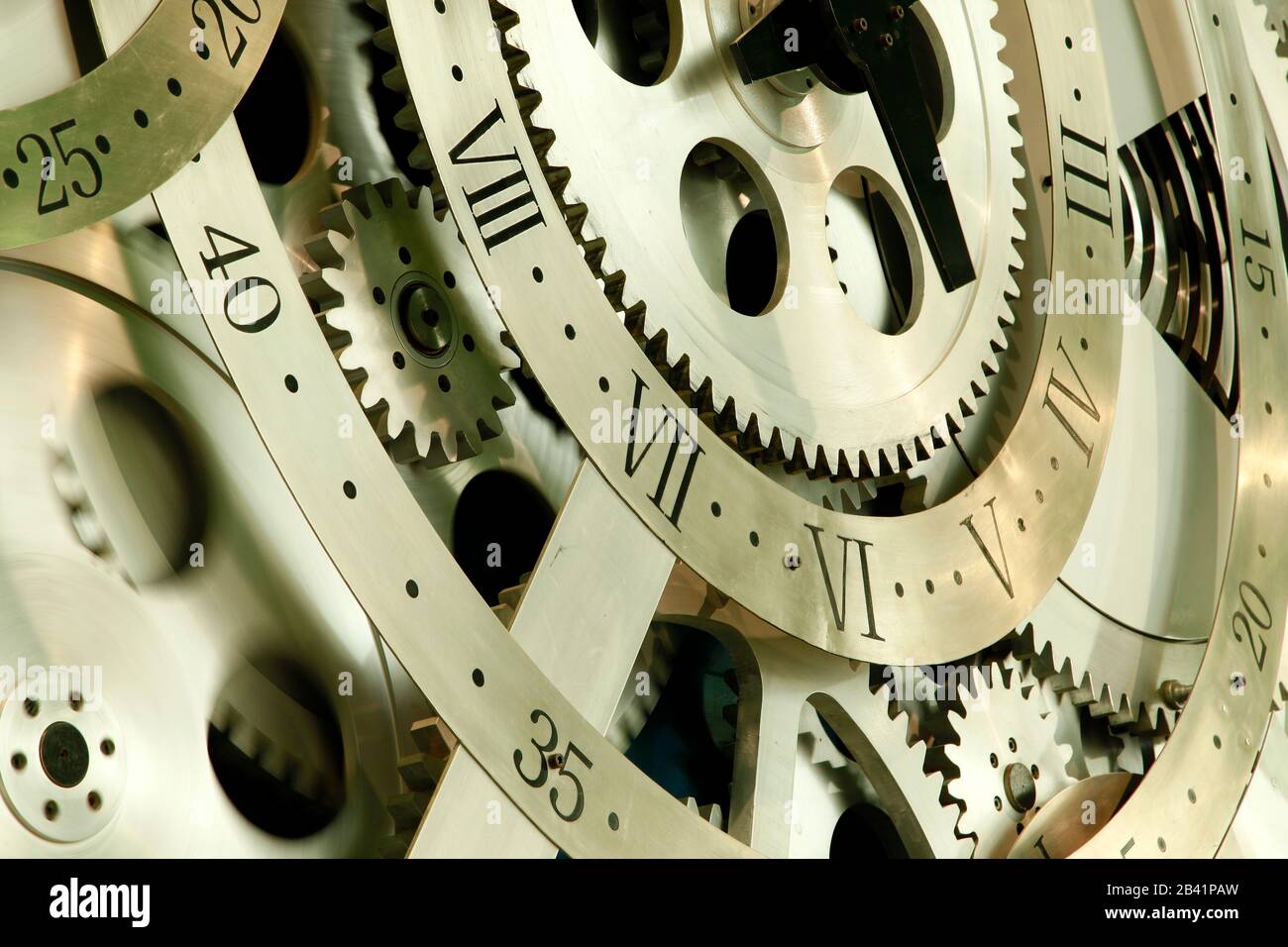 Rotating clock, close-up Stock Photo - Alamy