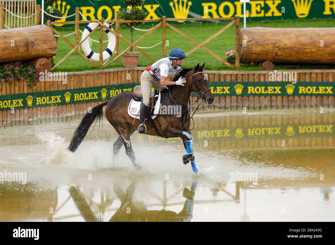 Karen cross hi-res stock photography and images - Alamy