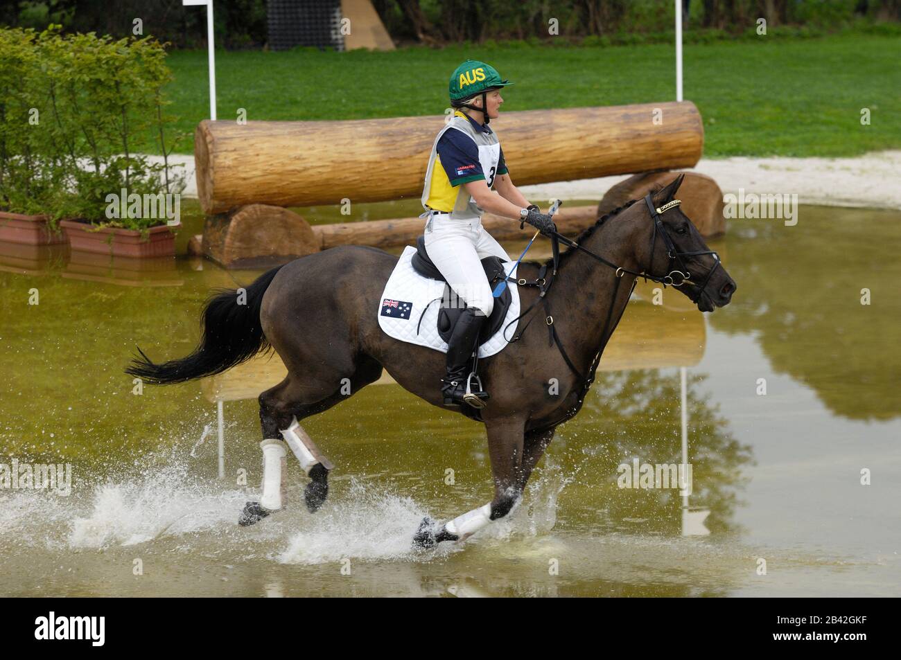 Sonja Johnson (AUS) riding Ringwould Jaguar - World Equestrian Games ...