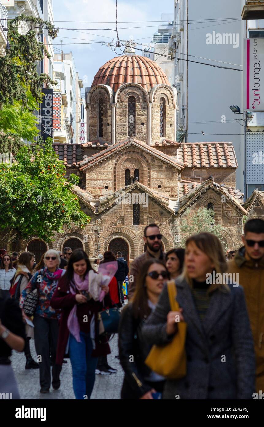 Street scene in Plaka Athens Greece Stock Photo - Alamy