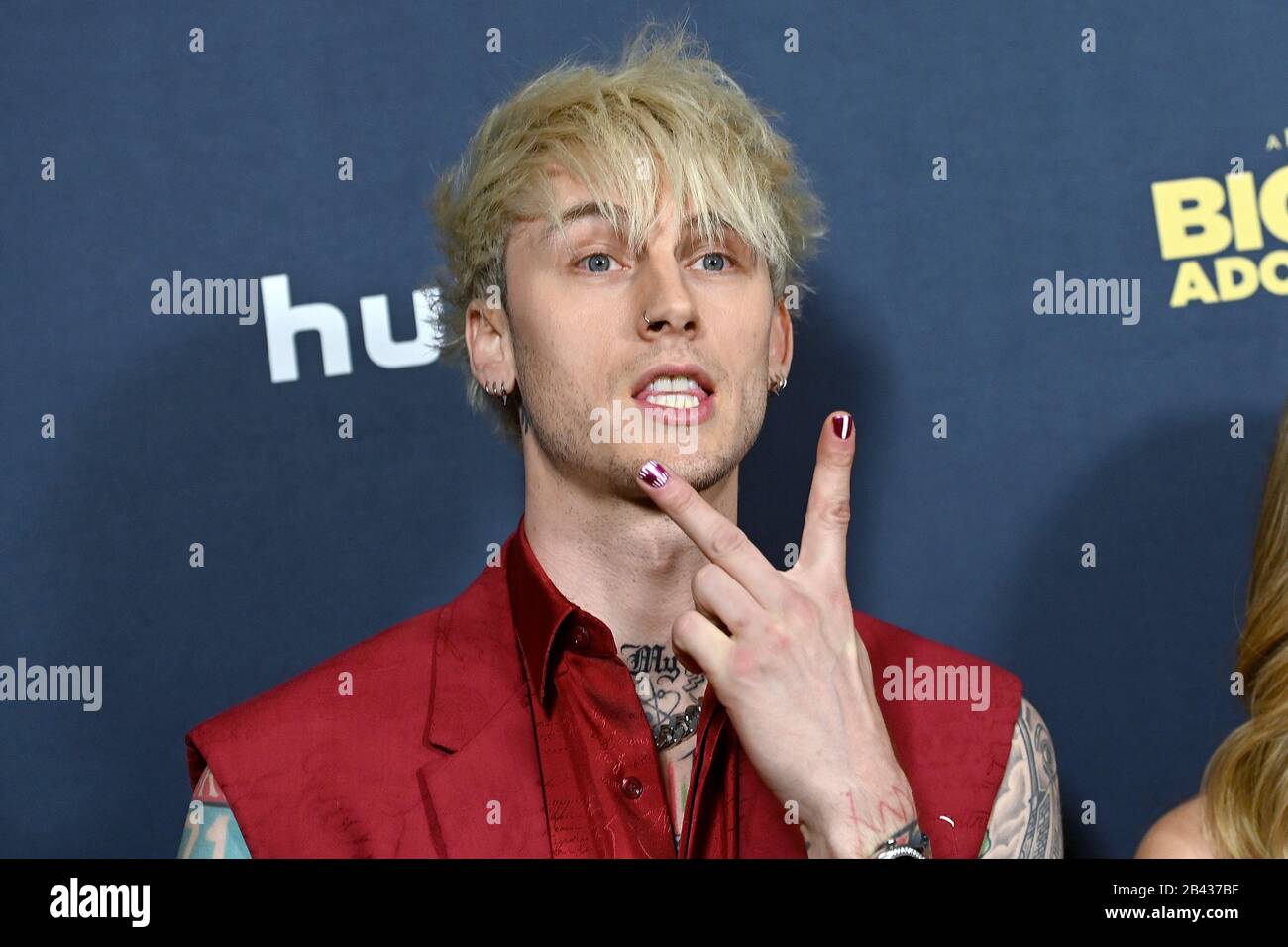 Machine gun kelly 2020 hi-res stock photography and images - Alamy