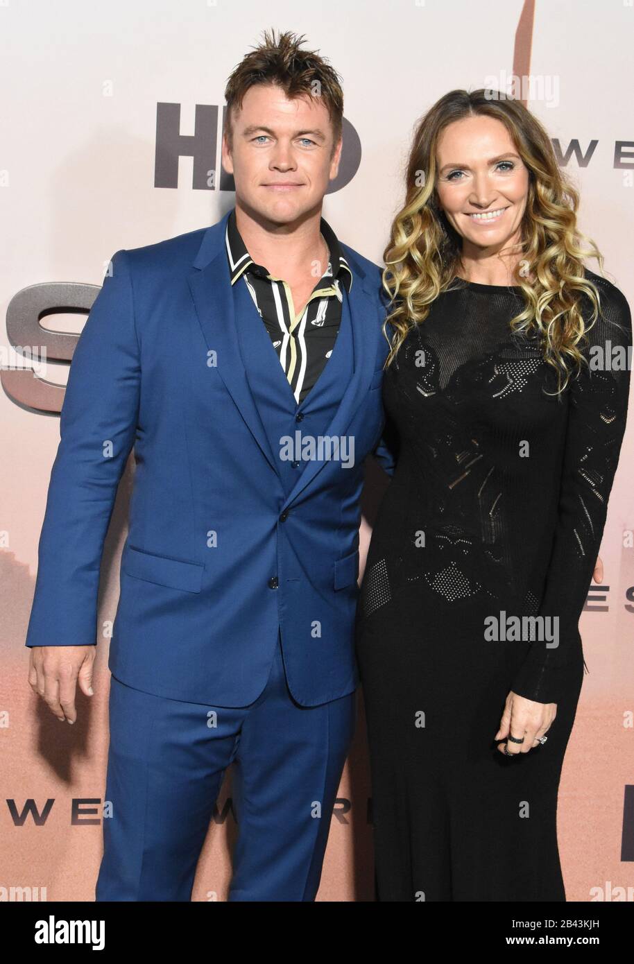 Hollywood, California, USA 5th March 2020 Actor Luke Hemsworth and wife ...