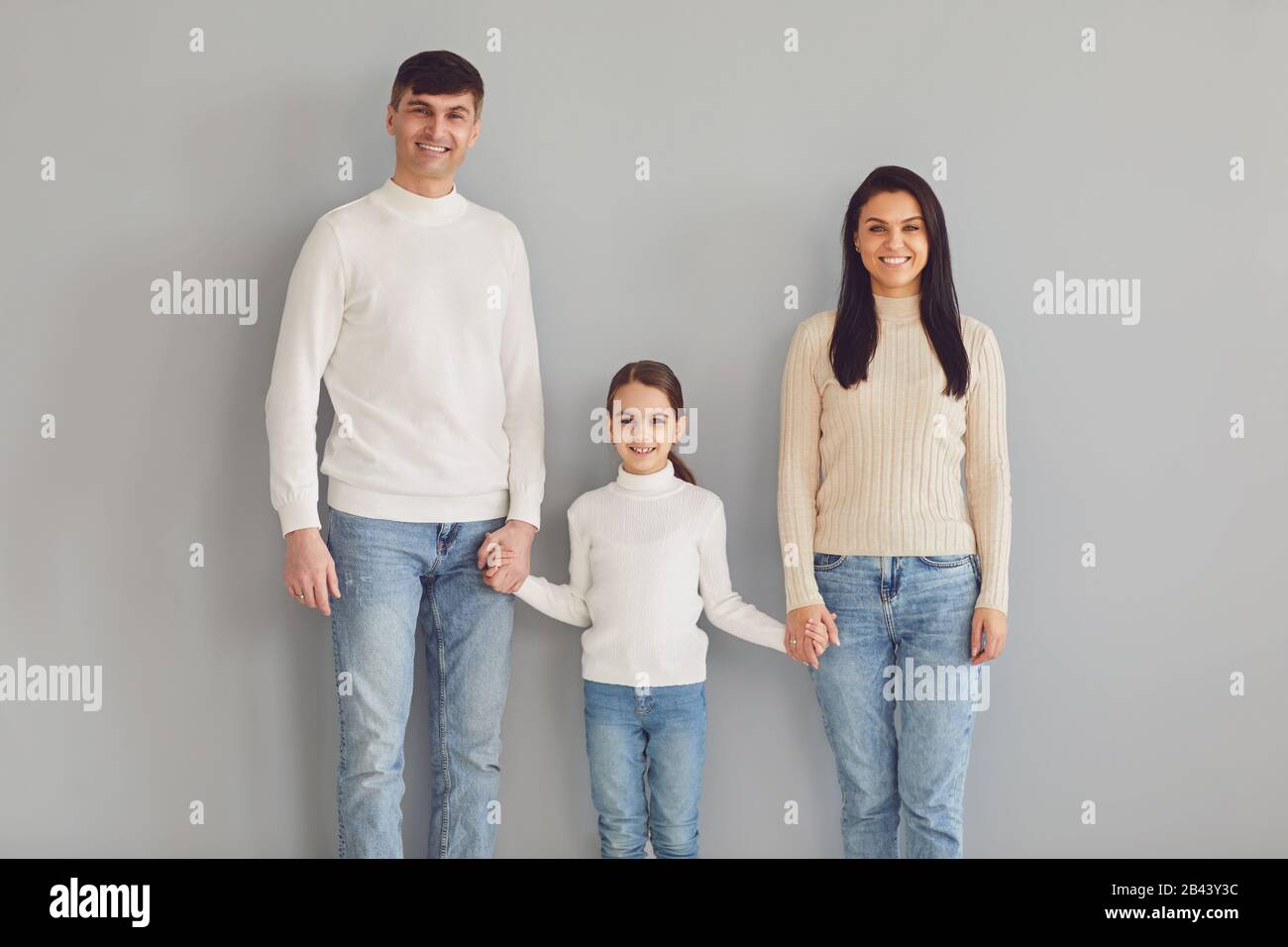 Child parents background hi-res stock photography and images - Alamy