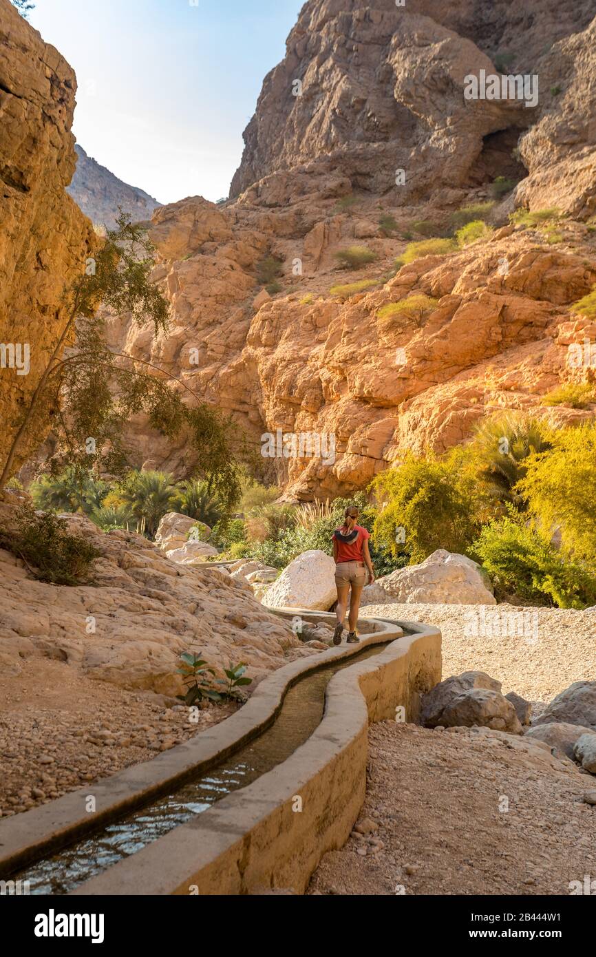 Oman cliffs gorge water hi-res stock photography and images - Alamy