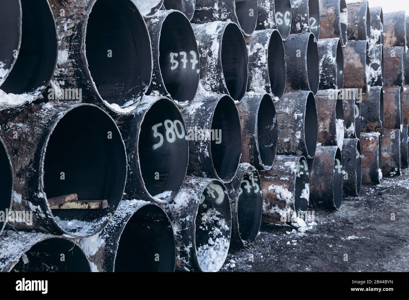 Large diameter pipe hi-res stock photography and images - Alamy