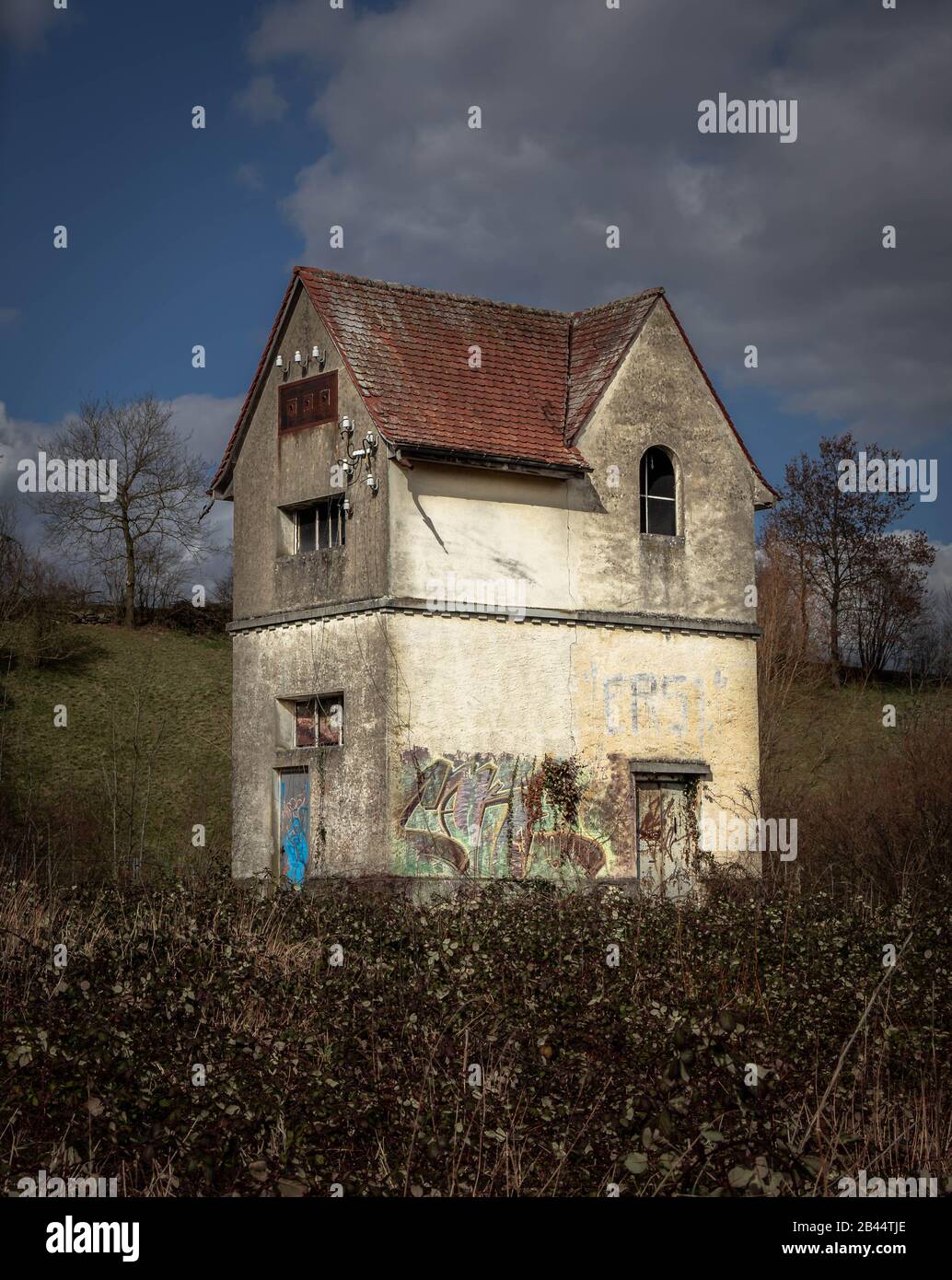 Old forgotten factory Stock Photo - Alamy