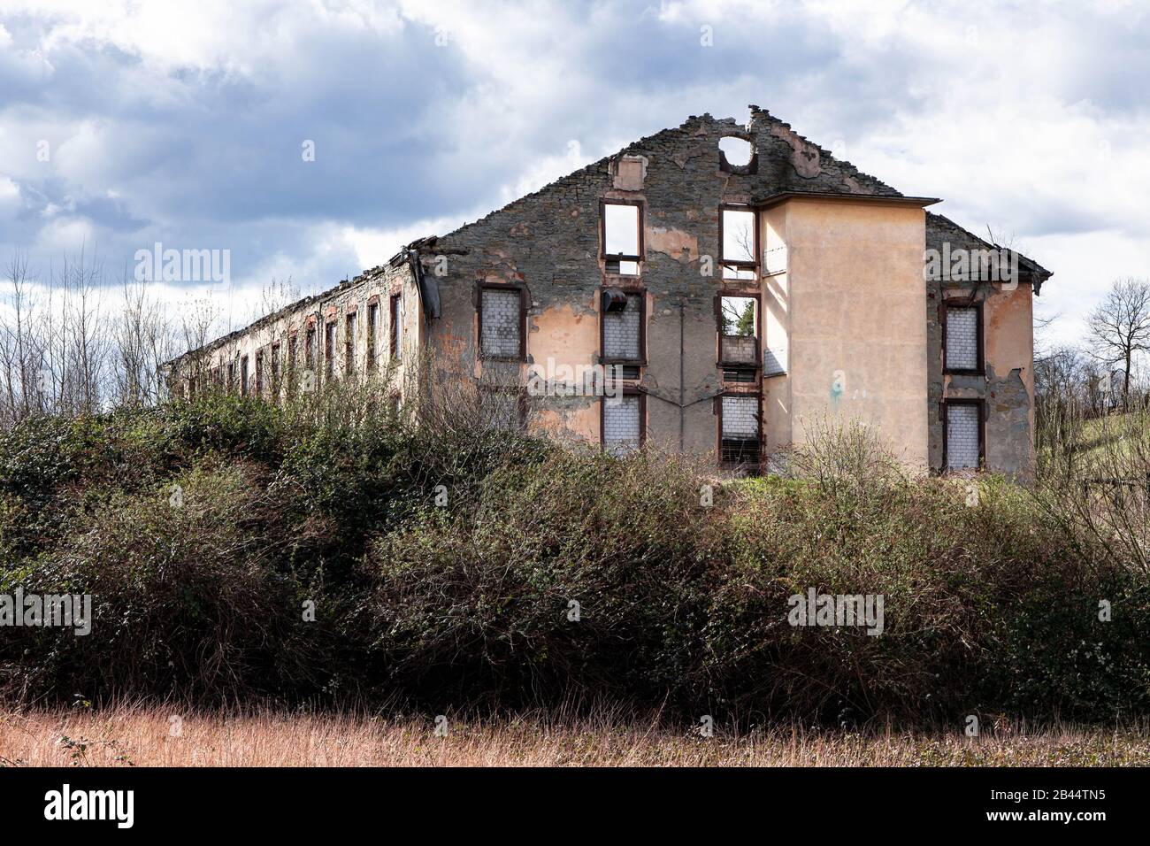 Old forgotten factory Stock Photo - Alamy