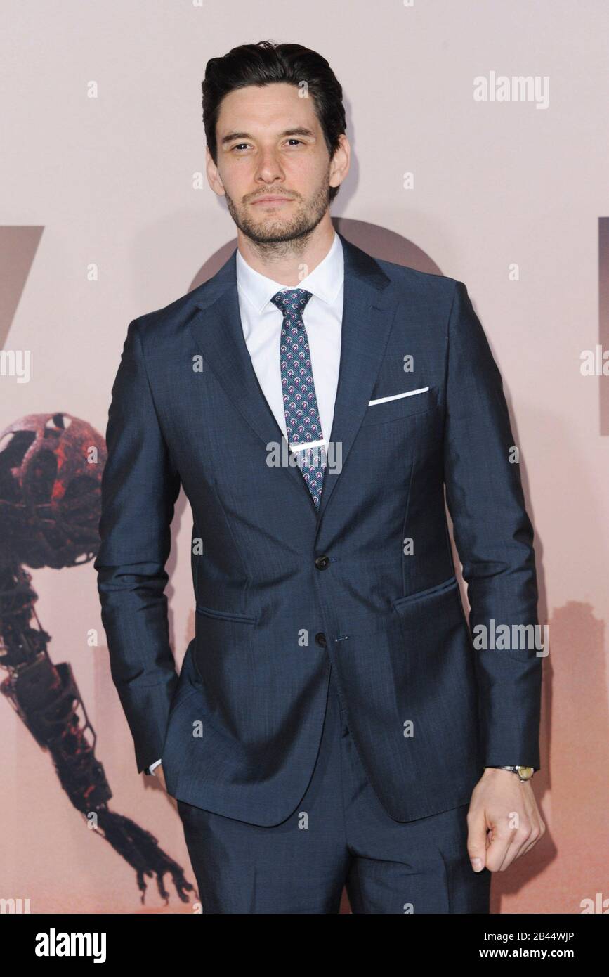 Ben barnes westworld hi-res stock photography and images - Alamy