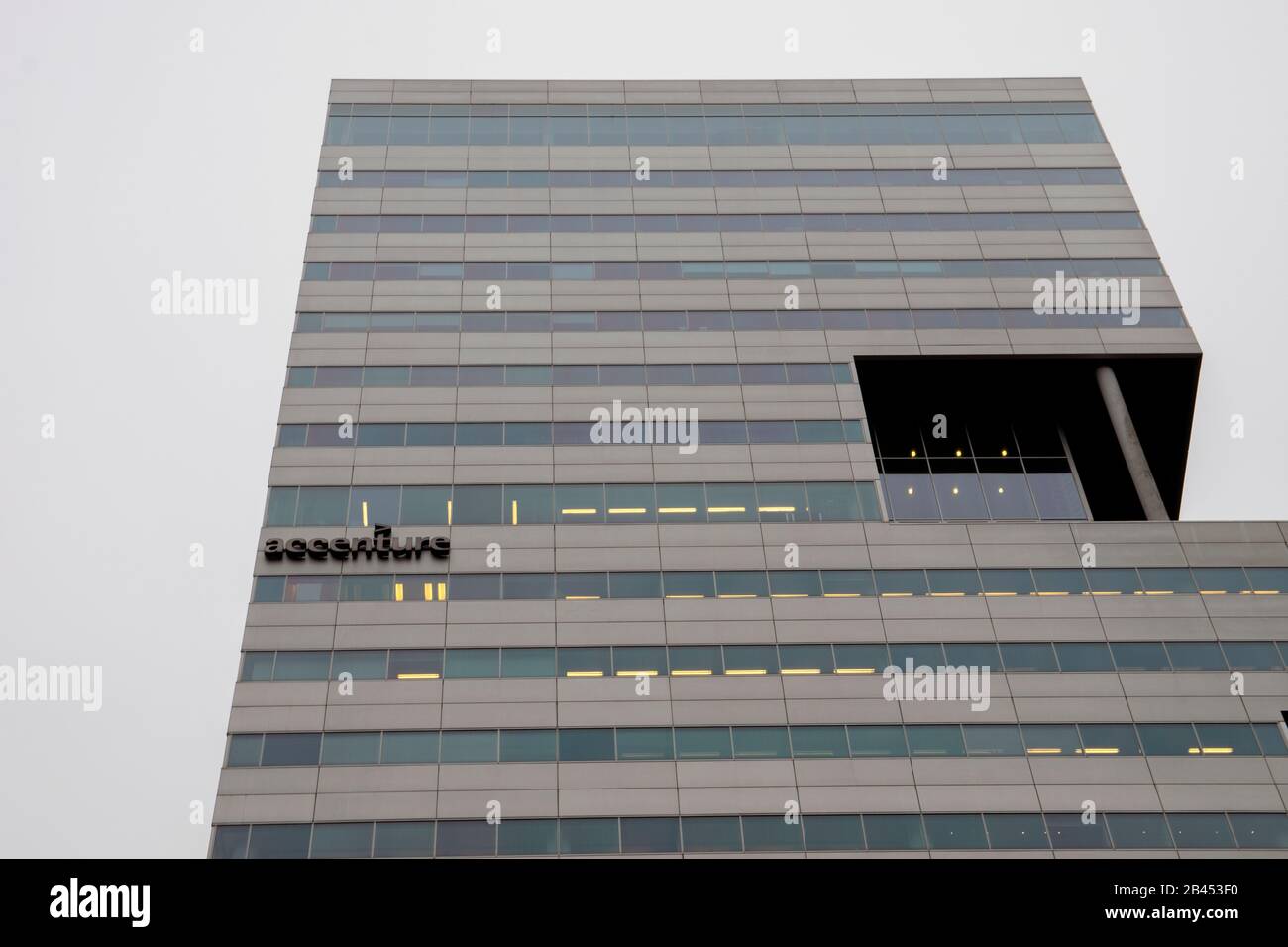 Logo of accenture company hi-res stock photography and images - Alamy