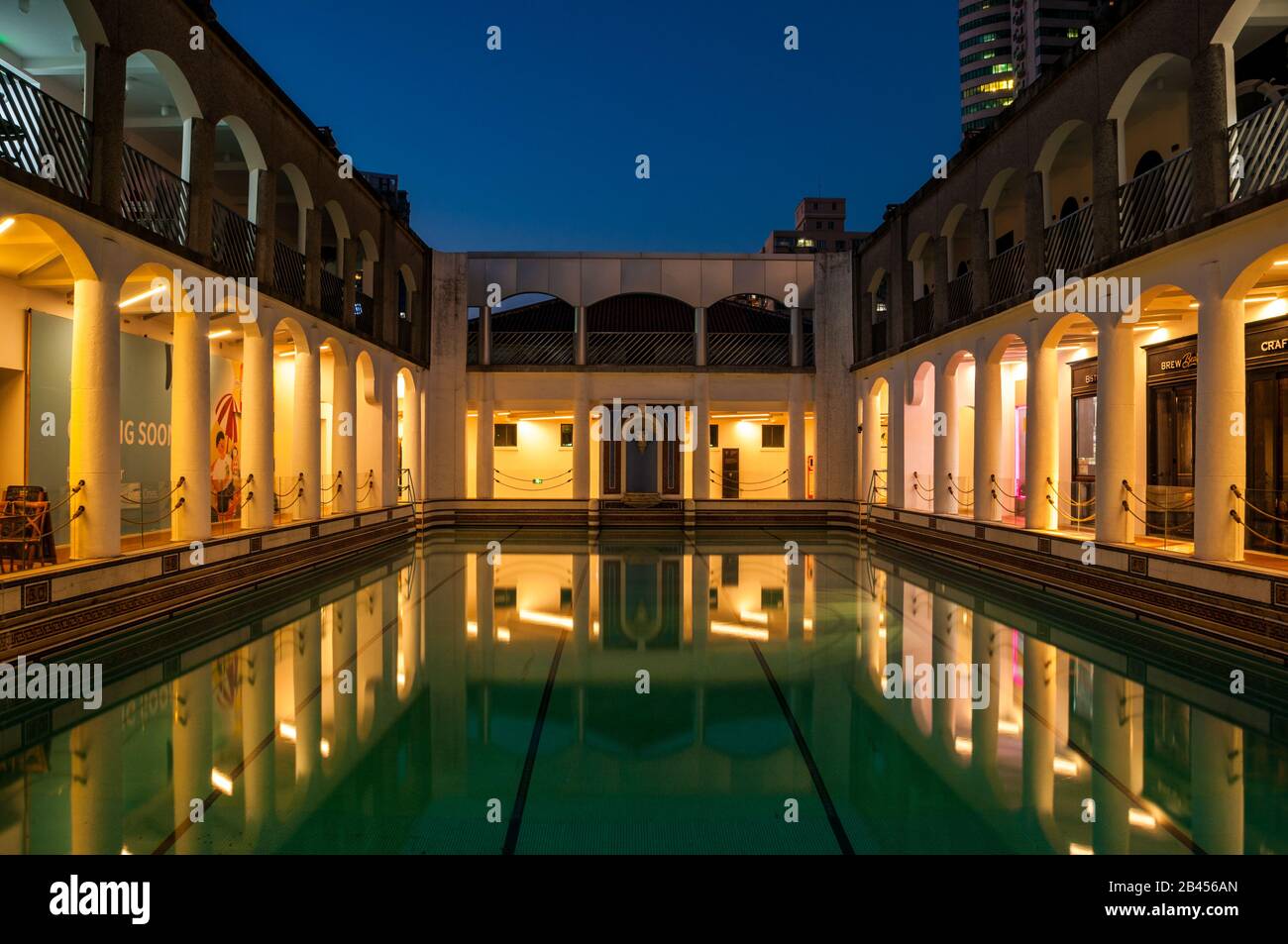 Outdoor swimming pool dusk hi-res stock photography and images - Alamy