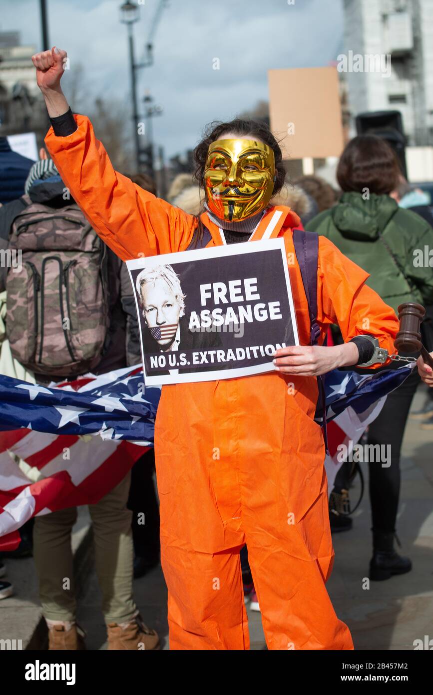 Dont extradite julian hi-res stock photography and images - Alamy