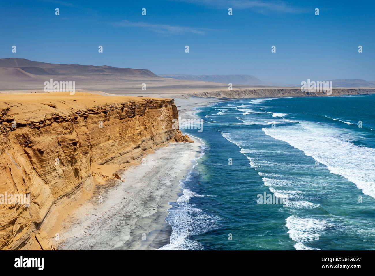Cliff ocean view Paracas National Reserve, Peru Stock Photo - Alamy