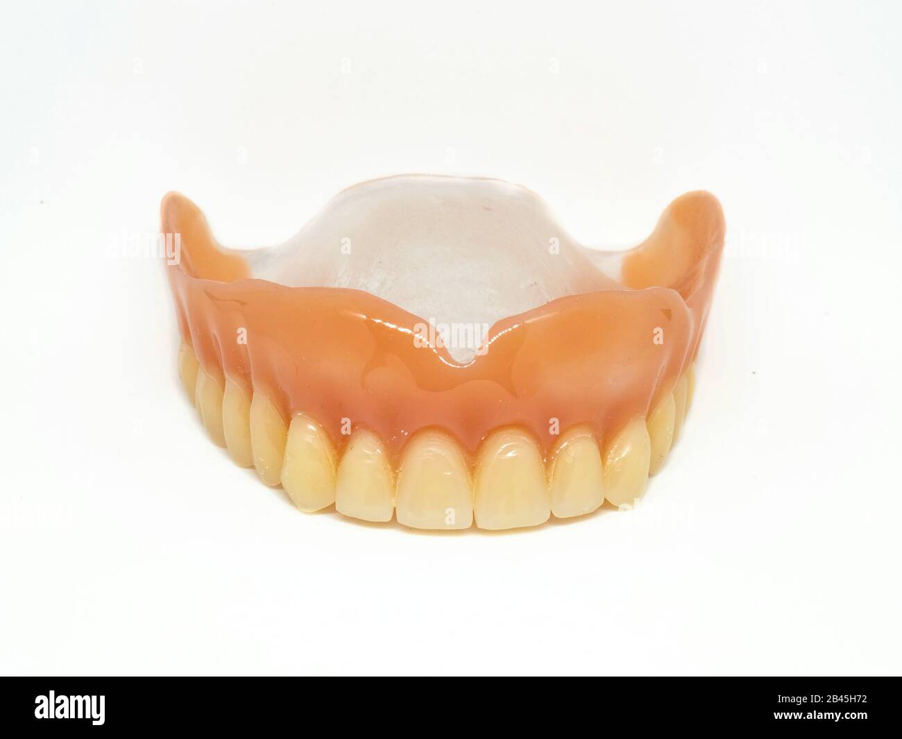 Complete removable denture upper palate. Excelent work of dentist ...