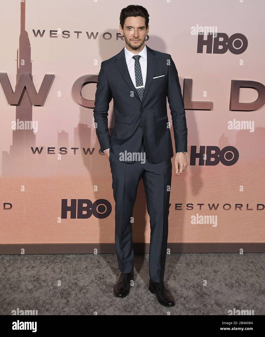 Ben barnes westworld hi-res stock photography and images - Alamy