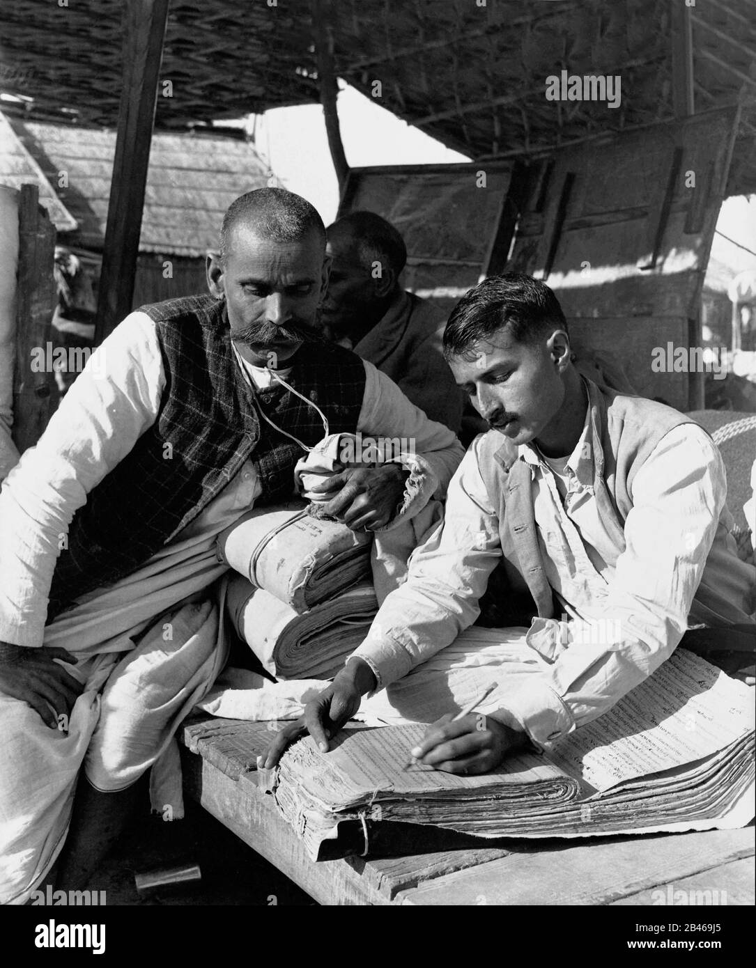 Brahmin Pandit Panda professional genealogist maintain writing in ...