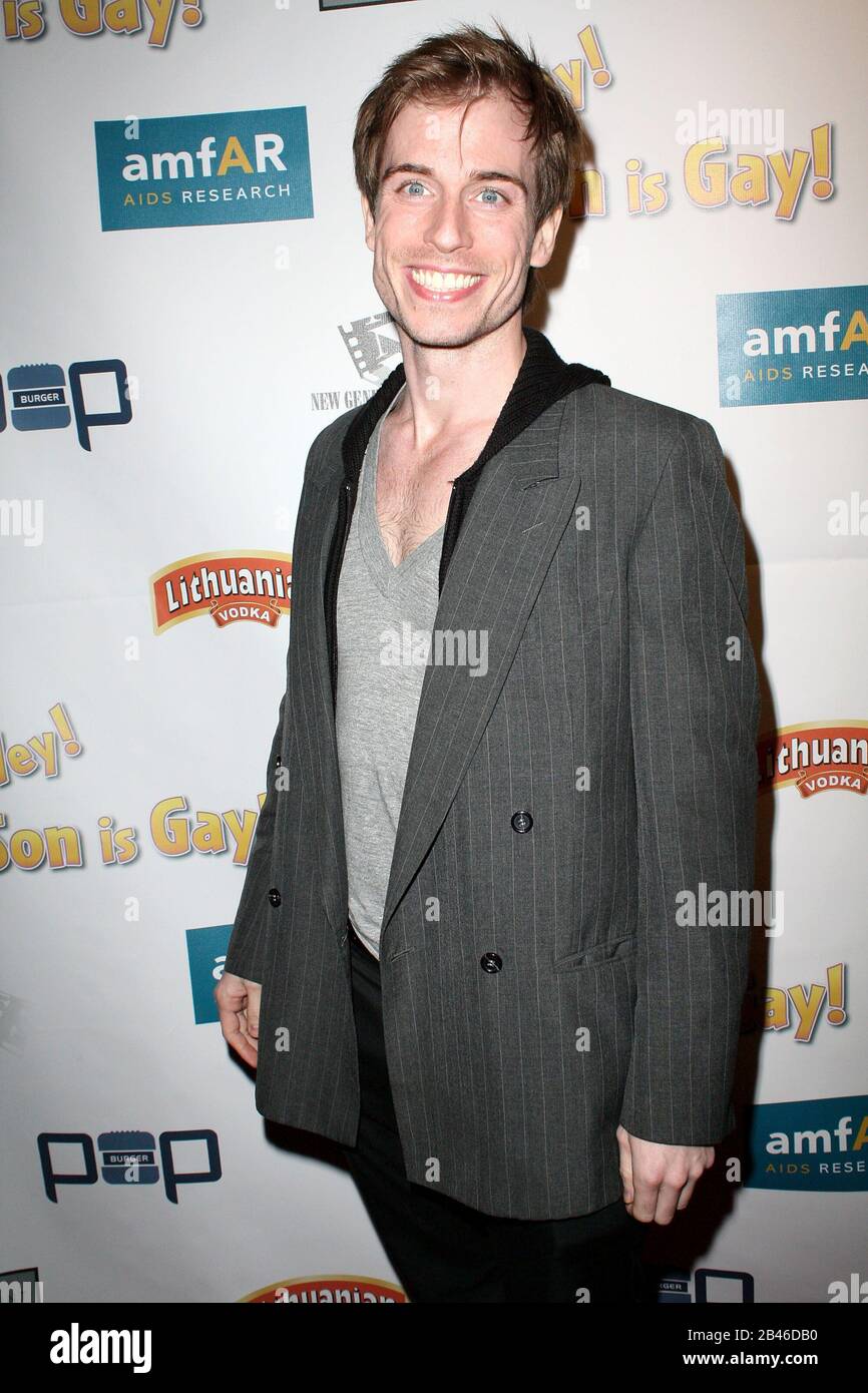 New York, NY, USA. 29 October, 2009. Walter Masterson at the "Oy Vey ...